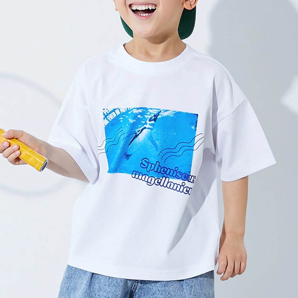 日本 devirock - 接觸涼感 抗UV變色短袖上衣(神戶水族館聯名）-企鵝-白｜媽咪愛