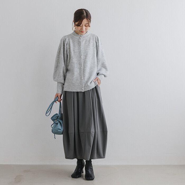 日本 ihuu - 優雅珍珠釦薄針織外套-淺灰｜媽咪愛