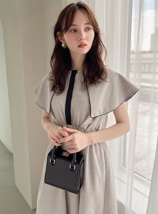 日本 GRL - 昭和淑女斗篷領收腰洋裝-淺沙棕｜媽咪愛