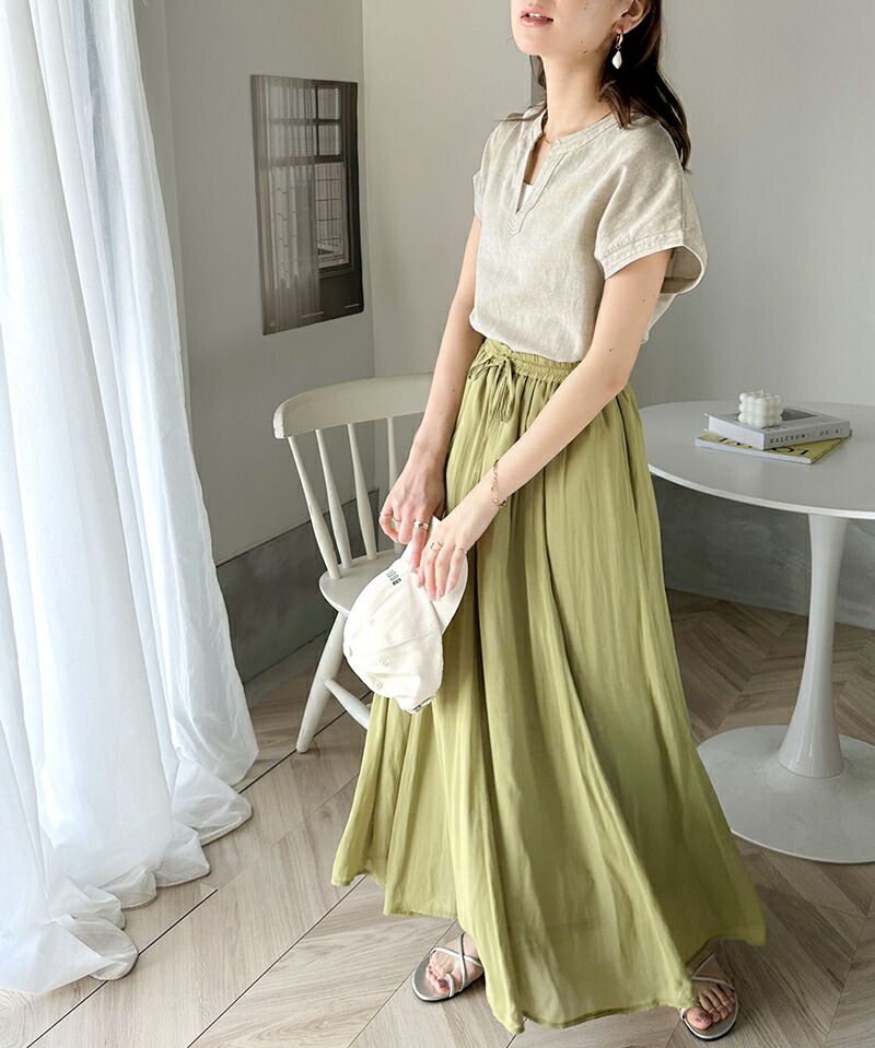 日本 Classical Elf - 2WAY棉麻透氣小V領落肩短T-深灰｜媽咪愛