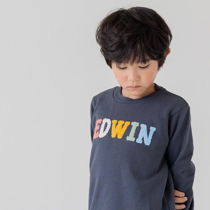 日本 Chil2 - EDWIN聯名 刺繡印花長袖上衣-白色LOGO-黑｜媽咪愛