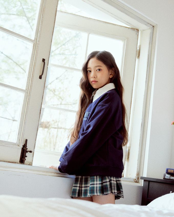 韓國 sm2 - 英倫學院風格圓領大學T-海軍藍｜媽咪愛