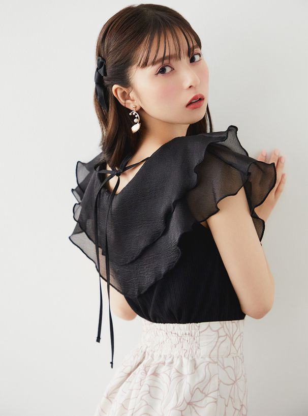 日本 GRL - 浪漫楊柳荷葉領後綁帶上衣-奶茶棕｜媽咪愛