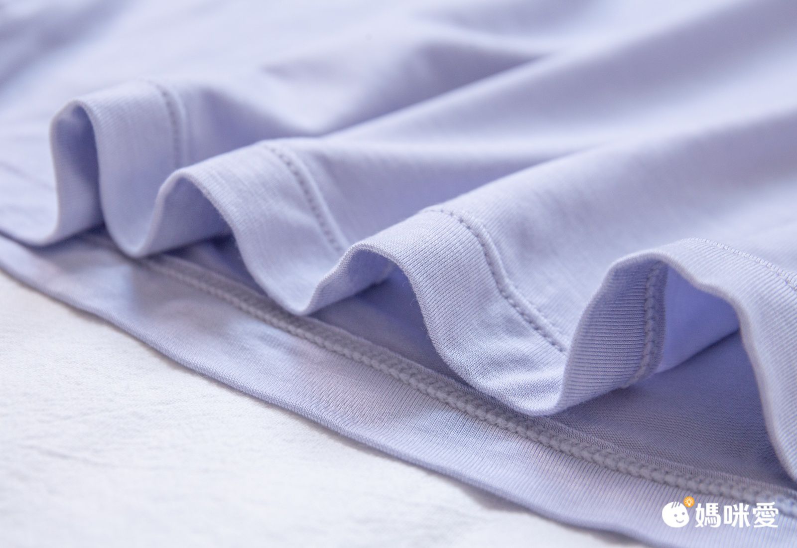 香茉 CHANMODE - 簡約蠶絲美胸BRATOP-背心款-黑/灰-背心x2件｜媽咪愛