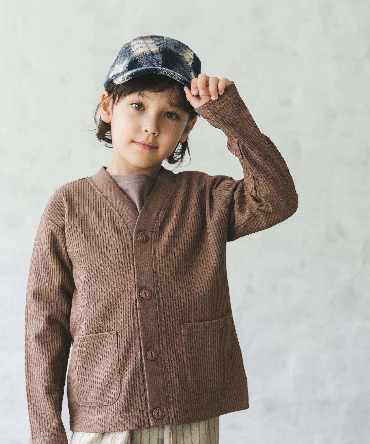 日本 PAIRMANON - 早秋款 舒適鬆餅紋長袖薄外套-卡其｜媽咪愛