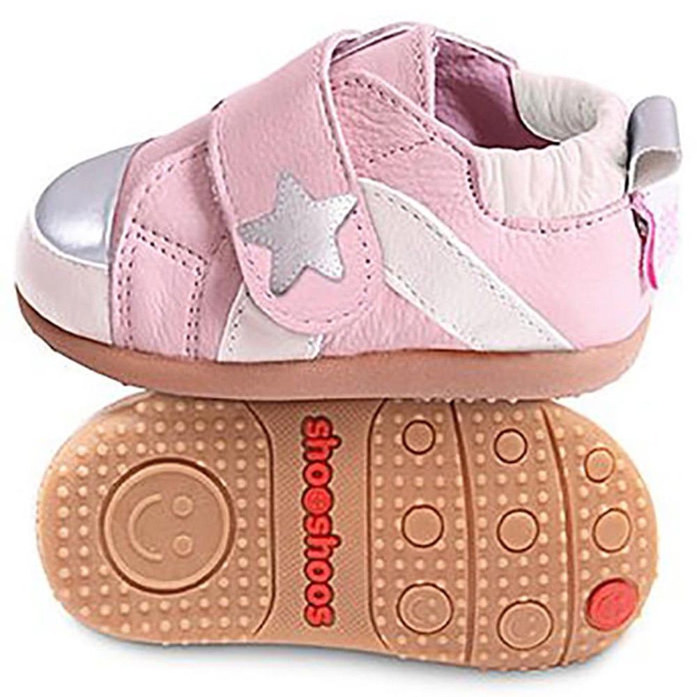英國 shooshoos - 健康無毒真皮手工學步鞋/童鞋-淡粉小星星 (USA8（鞋內16.2cm))｜媽咪愛