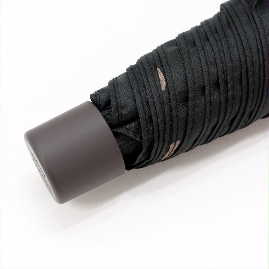 日本 nifty colors - 抗UV輕量 晴雨兩用折疊傘-小飛鼠-黑 (直徑88cm/158g)｜媽咪愛