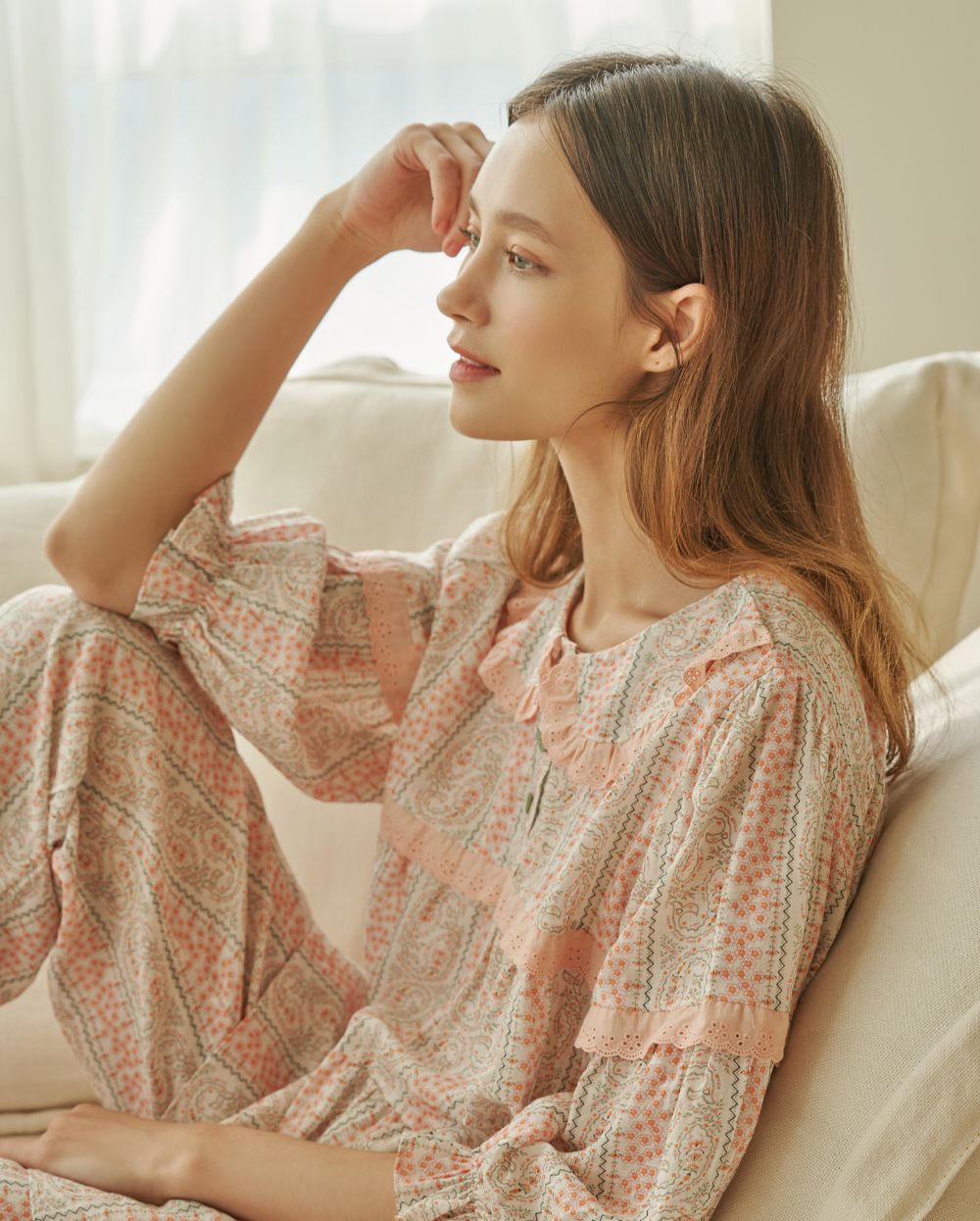 韓國 ULLALA - 變形蟲花卉紋睡衣套裝-米 (FREE)｜媽咪愛