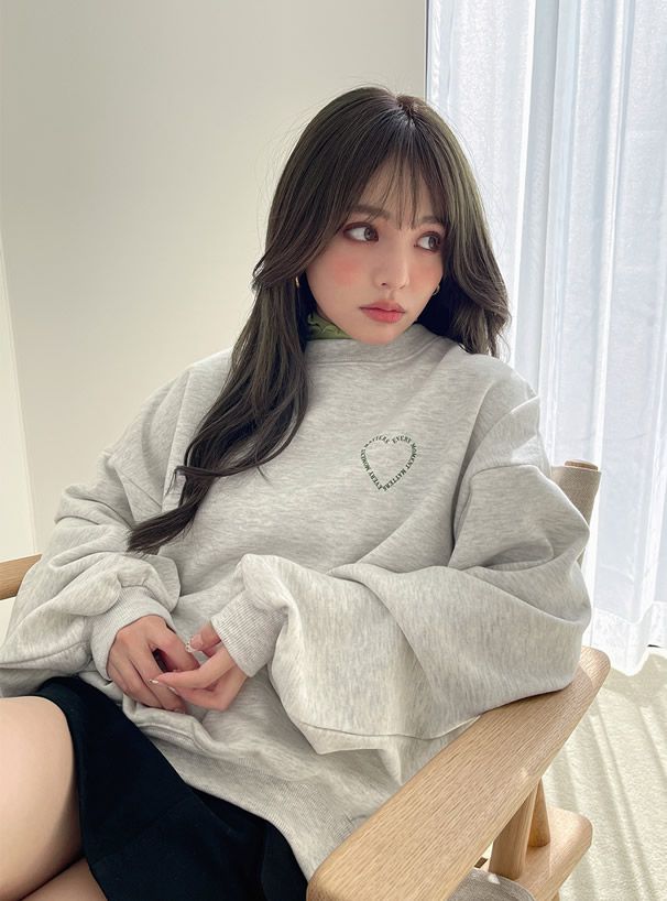 日本 GRL - 落肩圓領磨毛大學T-英文字母愛心-灰 (F)｜媽咪愛