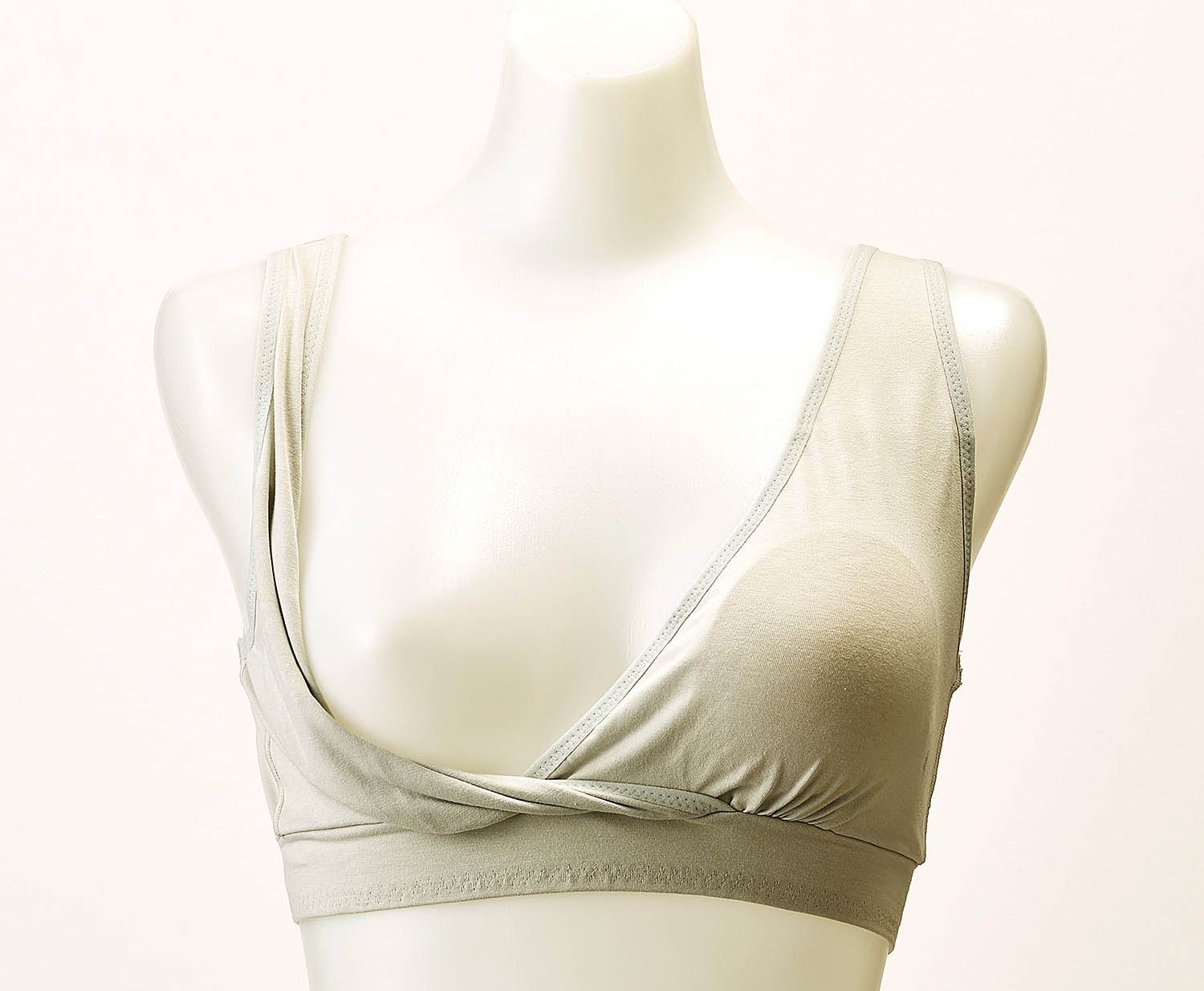 日本千趣會 - uru-hug保濕綿柔 寬肩帶 孕哺/哺乳內衣 (附可拆罩杯)-粉紅｜媽咪愛