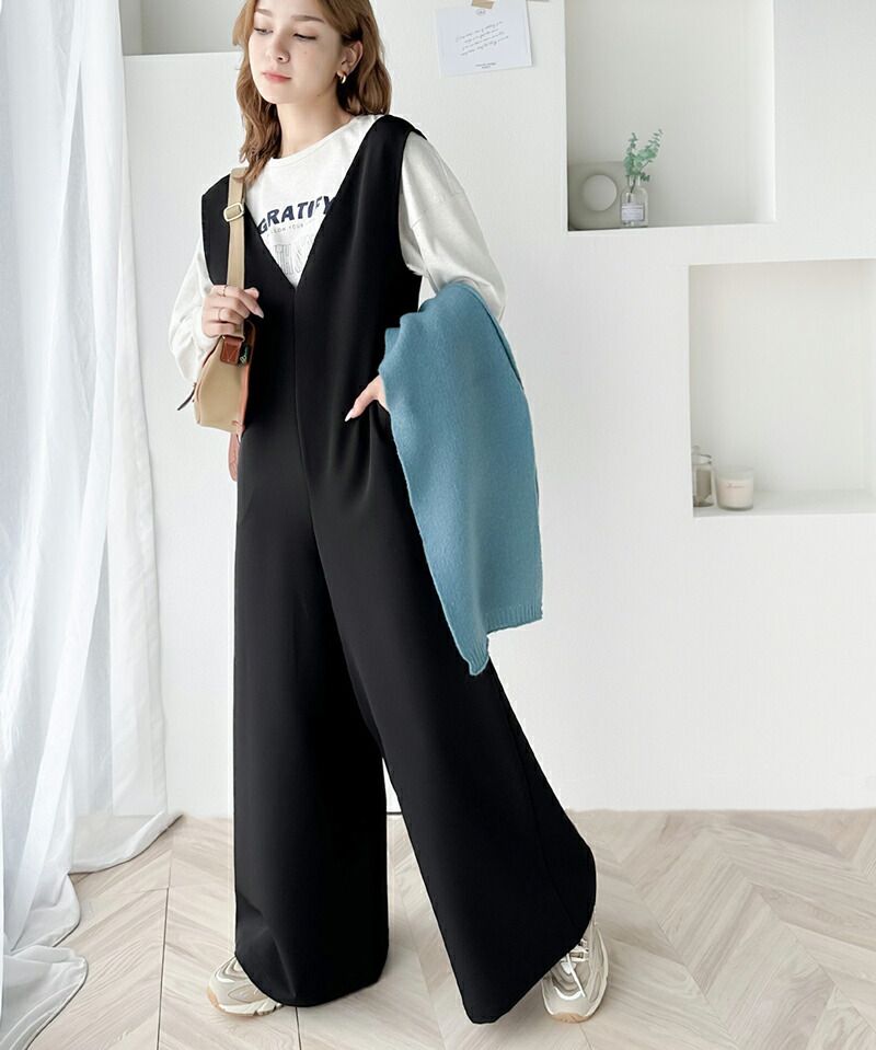 日本 Classical Elf - 百搭簡約V領連身褲裝-卡其｜媽咪愛