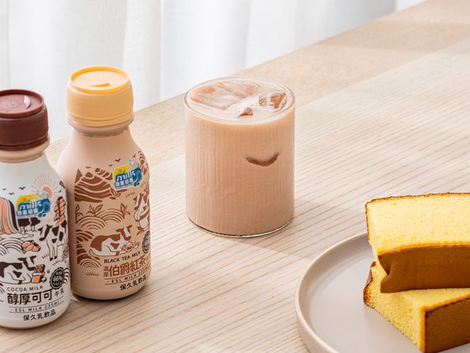 台東初鹿 - 醇厚可可牛乳飲品*1箱+伯爵紅茶牛乳飲品*1箱-235ml*18瓶/箱-2箱免運組｜媽咪愛